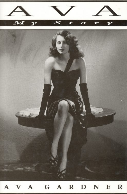 INTERVIEWS WITH ACTORS AND FILMMAKERSINTERVIEWS WITH ACTORS AND FILMMAKERS